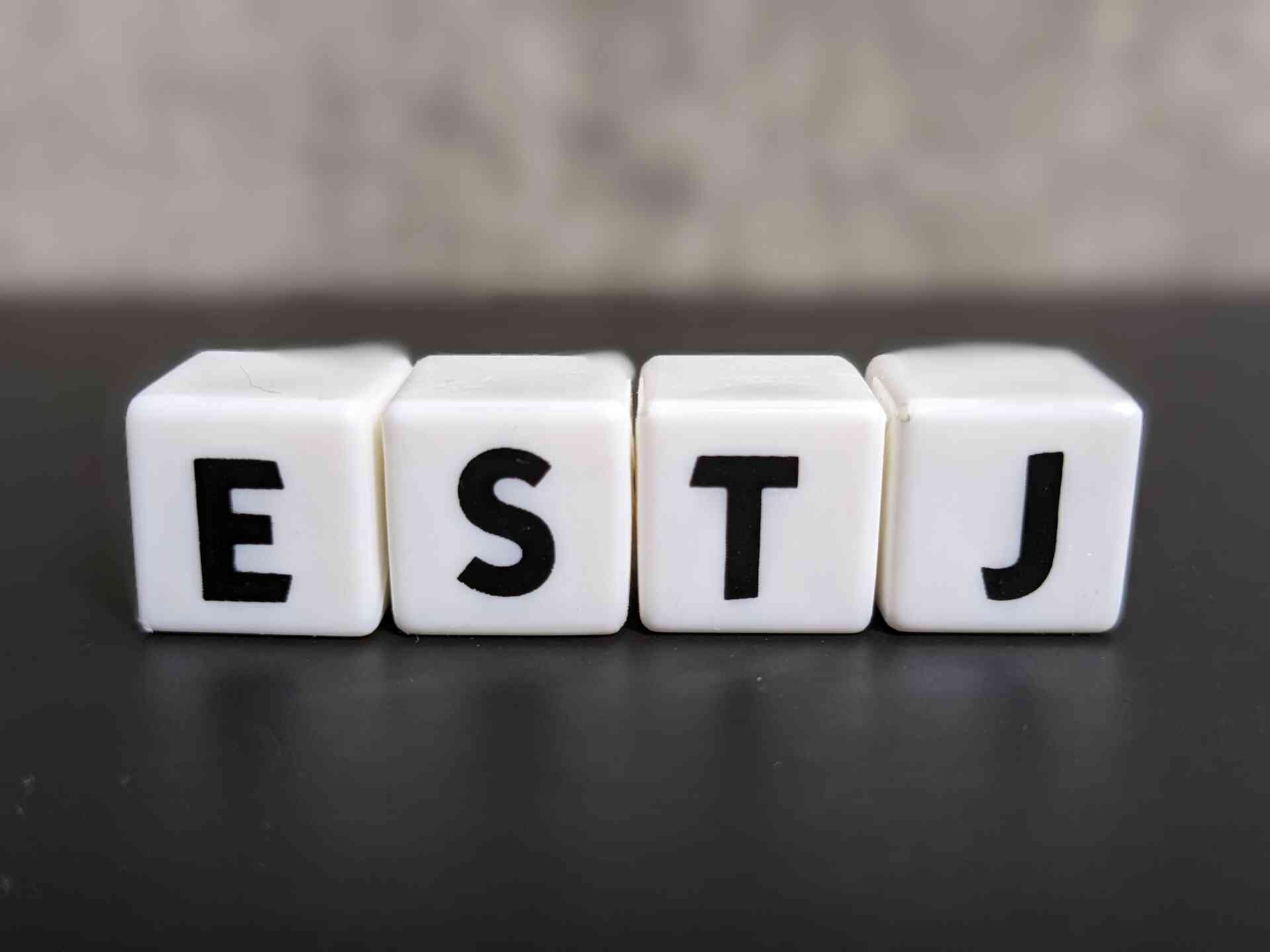 ESTJ（幹部）に向いてる仕事15選！性格から分かる適職一覧