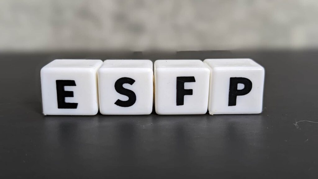 ESFP（エンターテイナー）タイプとは？意味や特徴、よくある質問を解説